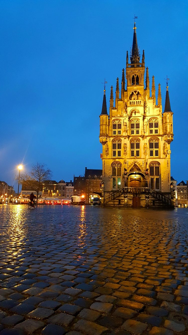 A complete guide to Gouda - Sightseeing Scientist
