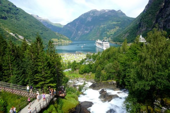 Where to find the best views in Geiranger - Sightseeing Scientist